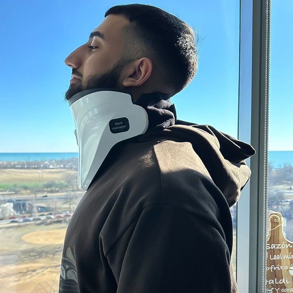 NeckFixer Pro - Neck Curve Restorer and Stretcher | BodyStack